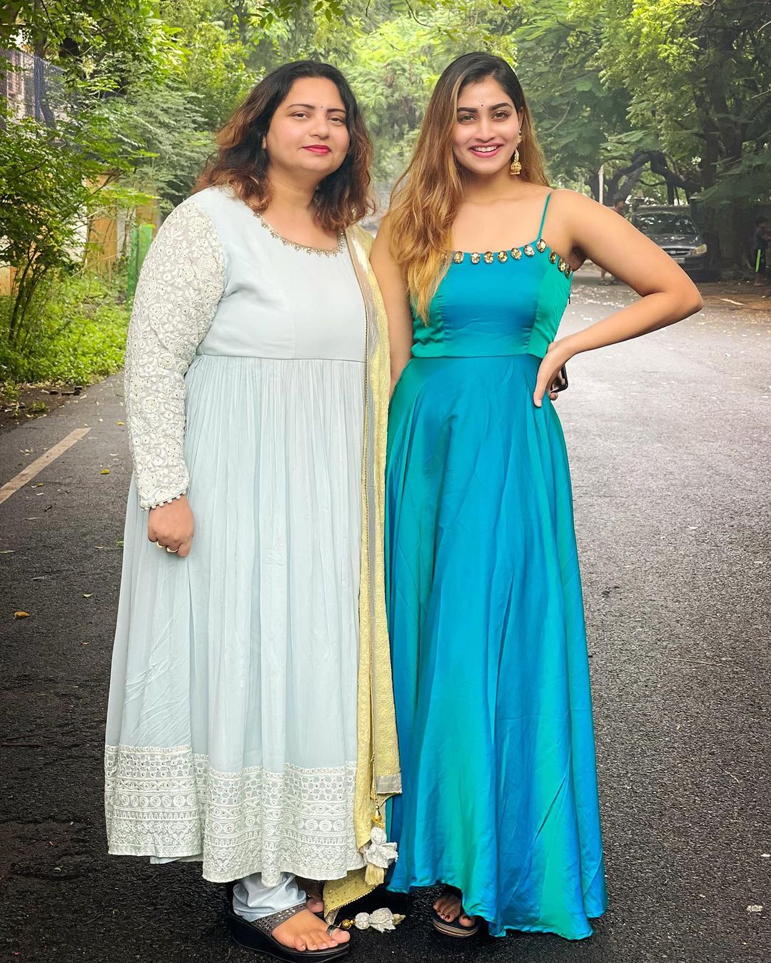 Shivani Narayanan Age, Education, Husband, Family, Movies, TV Shows ...