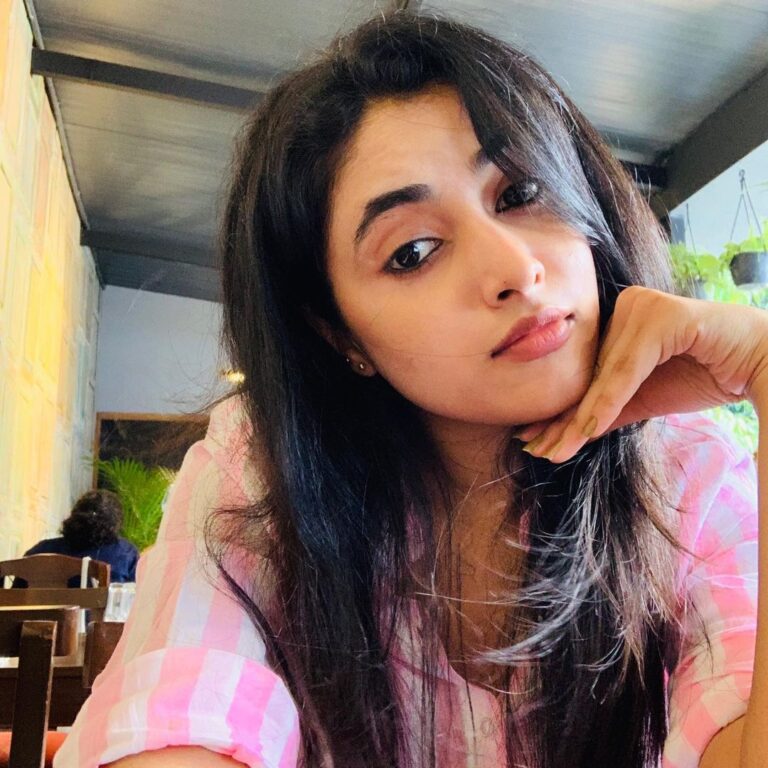 Priyanka Arul Mohan Wiki, Biography, Age, Height, Family, Movies List ... Priyanka Arul Mohan Wiki, Biography, Age, Height, Family, Movies List ...