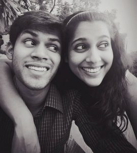 Anchor Rashmi Gautam Age, Father, Family, Husband, Movies, TV Shows ...