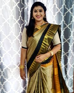 Pavithra Jayaram Age, Family, Husband, Serials, Movies, Biography & More