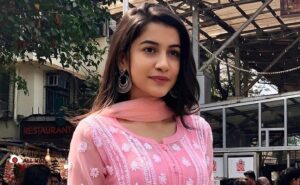 Simran Sharma Age, Height, Husband, Family, Movies, Biography, Images ...