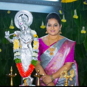 Pooja Murthy (Gundamma Katha) Age, Husband, Family, Serials, Biography ...