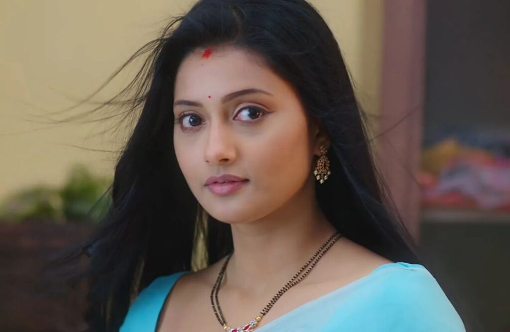 Debjani Modak Age, Family, Images, Biography, Wiki & More