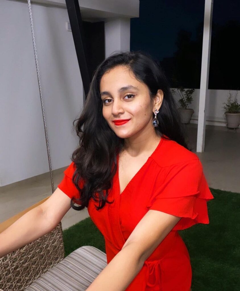 Singer Kavya Limaye (Indian Idol 13) Age, Mother, Family, Biography, & More