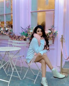 Priyanka Chahar Choudhary (Bigg Boss 16) Age, Husband, Family, Serials ...