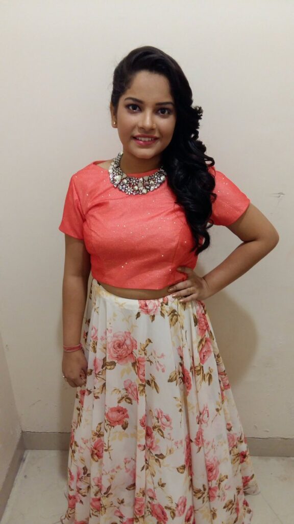 Singer Senjuti Das (Indian Idol 13) Age, Mother, Family, Biography, & More