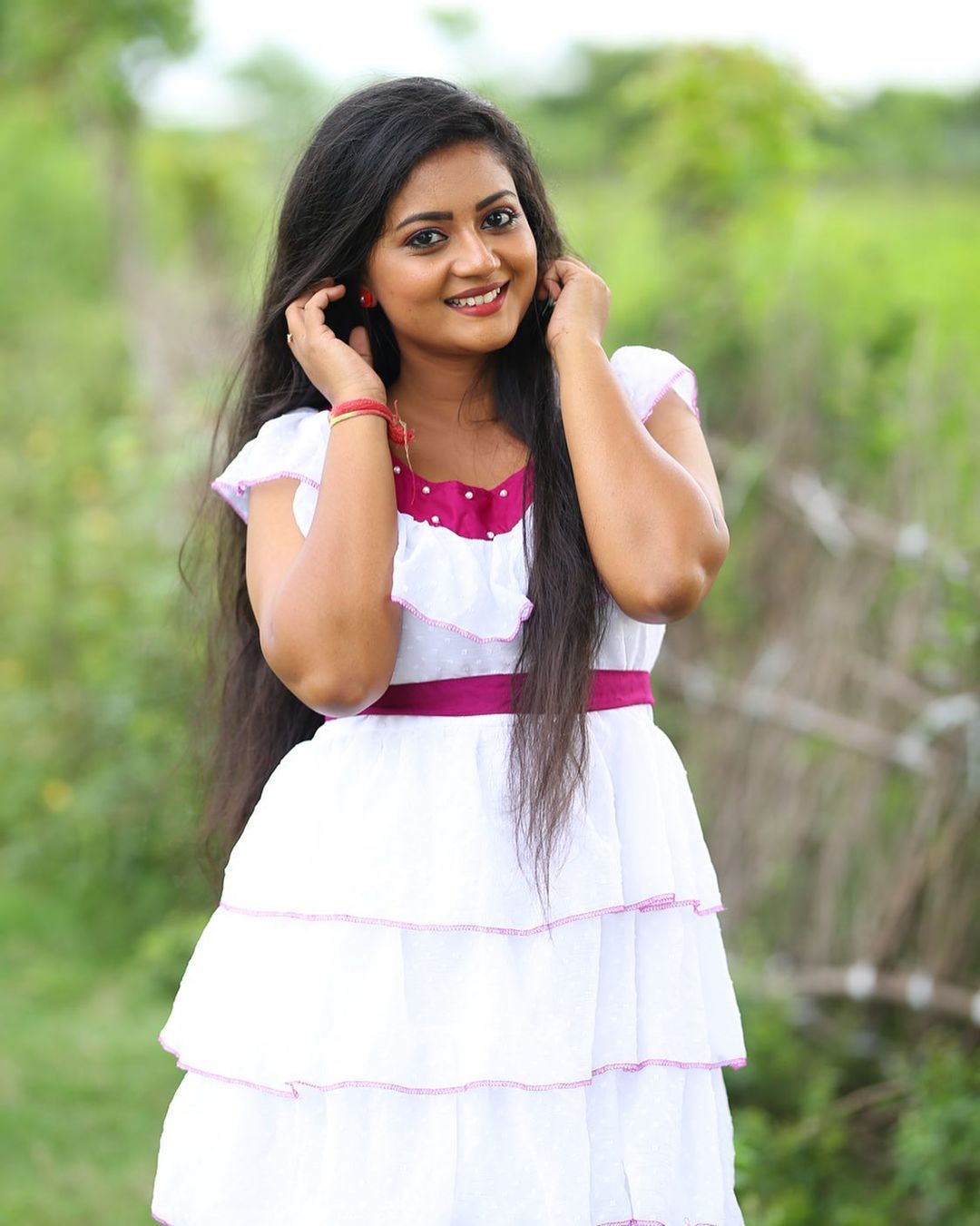 Gomathi Priya Age, Husband, Family, Serials List, Photos, Biography, Wiki & More