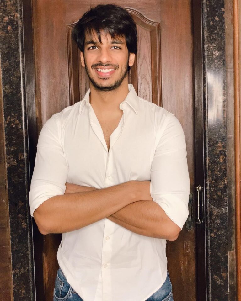 Shrey Mittal Age, Height, Wife, Family, Serials List, Biography & More