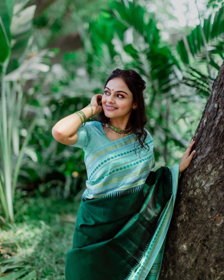 Singer Pooja Venkatraman (Super Singer 9) Age, Husband, Family, Songs ...