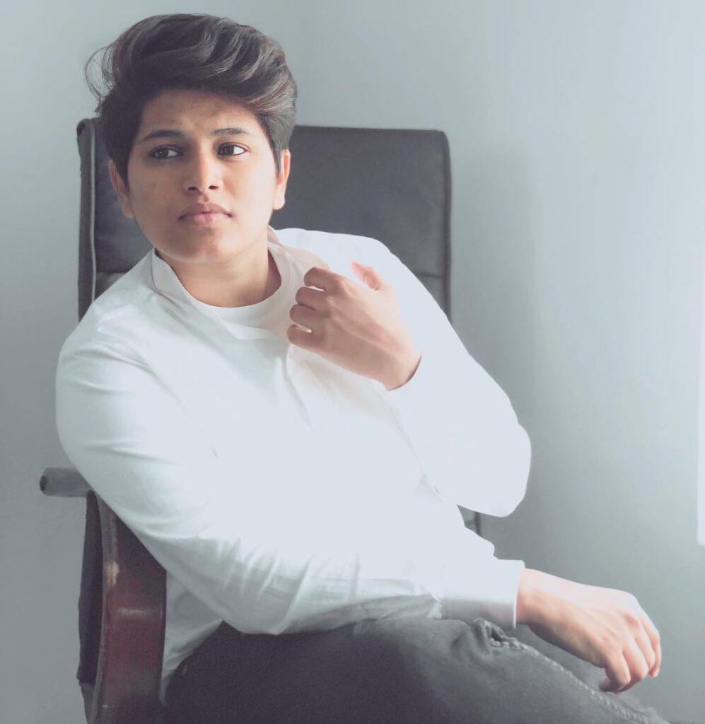 Anjuz Rosh (Bigg Boss Malayalam 5) Age, Height, Family, Husband, Web ...
