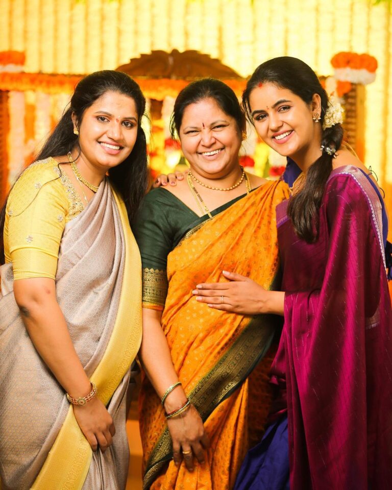 Chaitra Reddy Biography Age Husband Family Serials List Wiki Chaitra Reddy Biography Age Husband Family Serials List Wiki