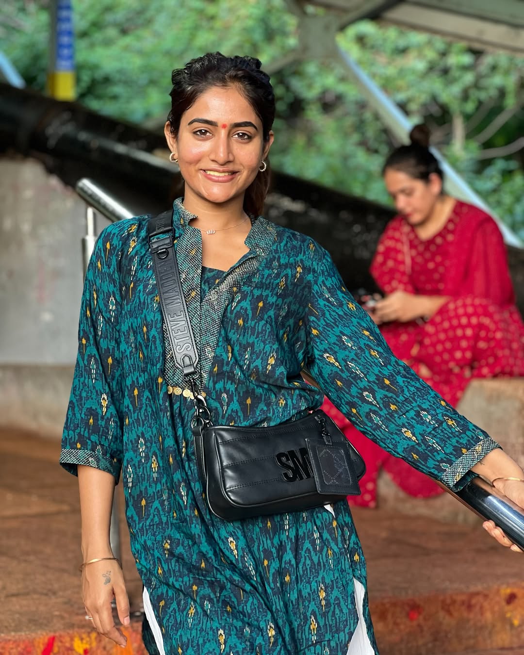 Nayani Pavani (Bigg Boss Telugu 7) Biography, Age, Husband, Family ...